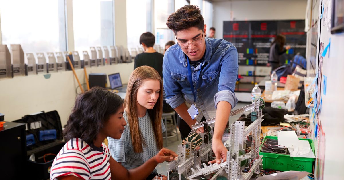 Expanding the STEM Workforce for PA’s Youth - WCU of PA